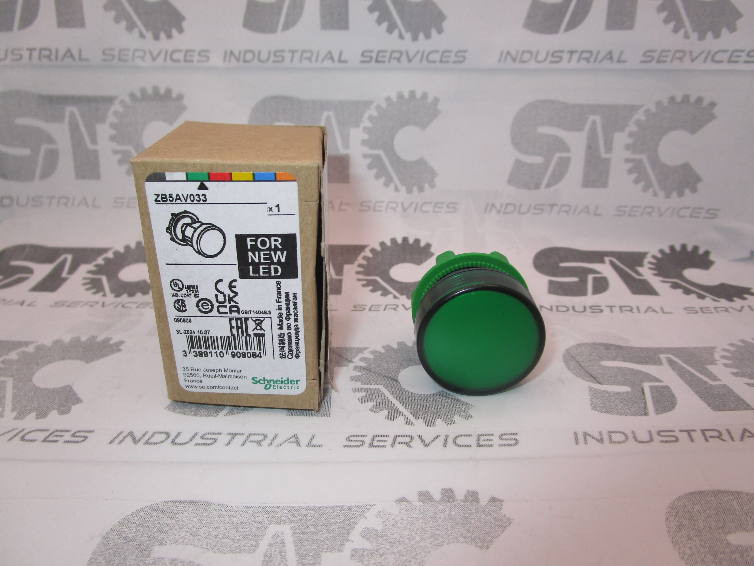 SCHNEIDER ZB5AV033 GREEN Pilot Light head 22 mm. - STC Industrial Services